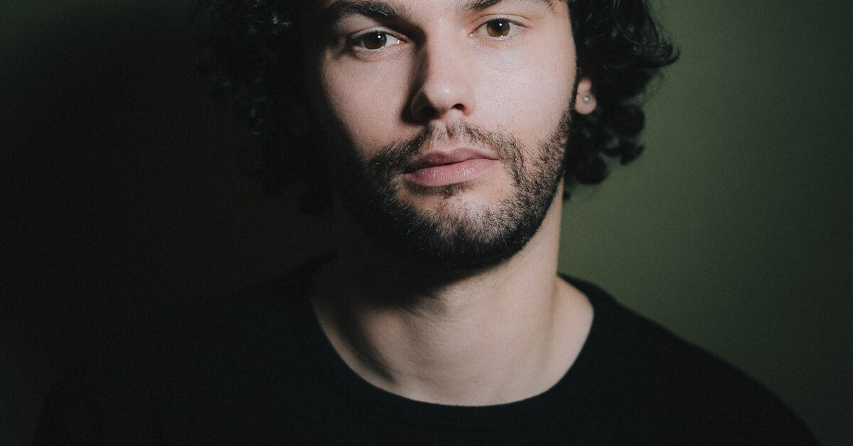 Theo Perry | English Touring Opera