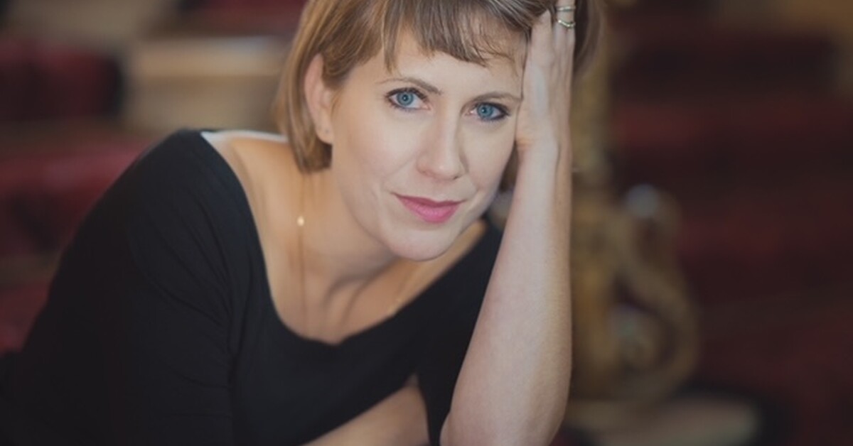 Flora McIntosh | English Touring Opera