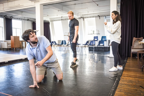 A visit to ETO's rehearsal rooms | English Touring Opera