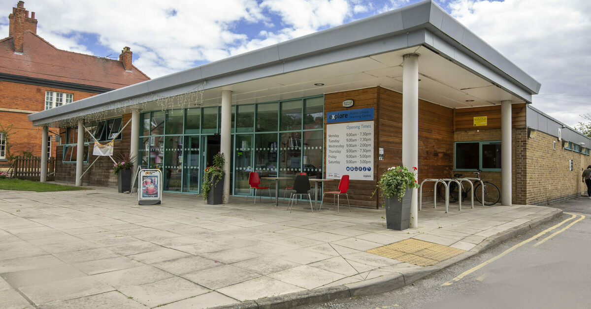 Acomb Library | English Touring Opera
