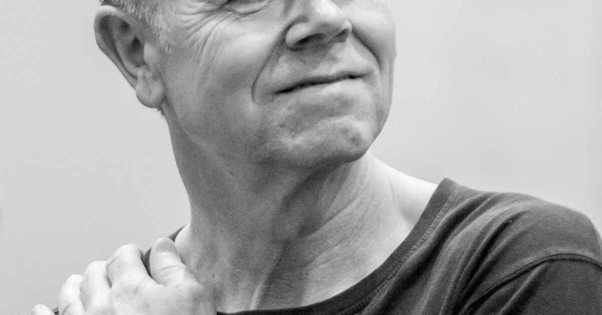 Tim Yealland MBE | English Touring Opera