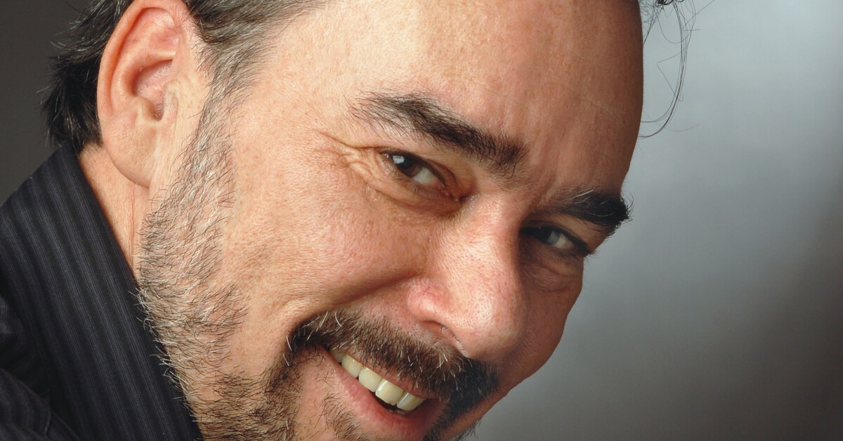 Roderick Earle | English Touring Opera