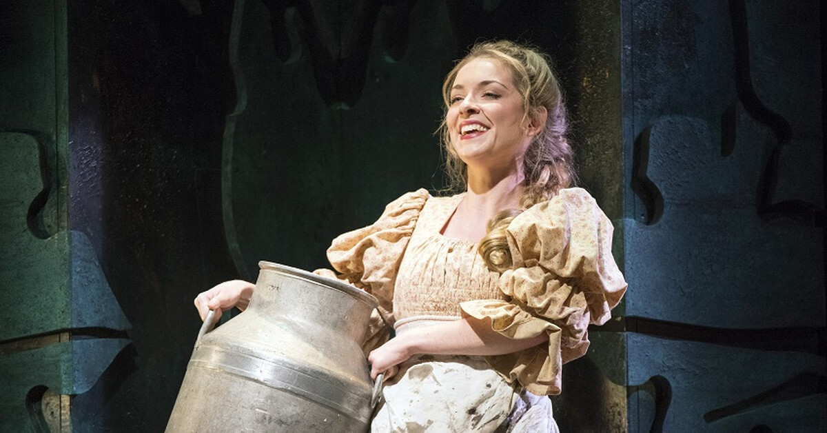 Patience | English Touring Opera